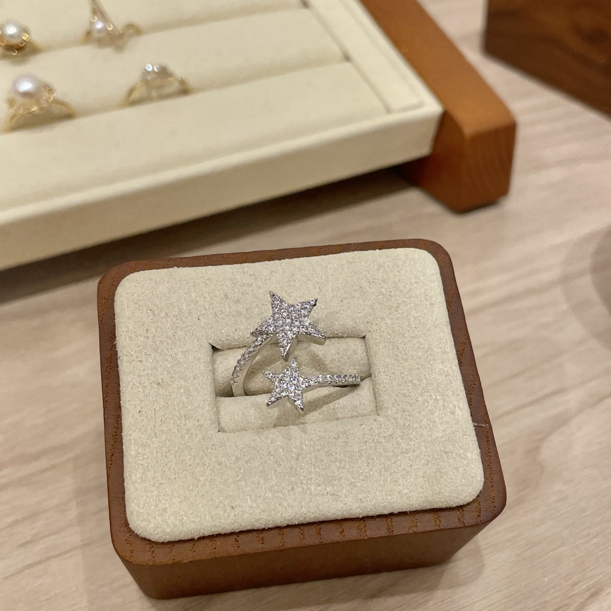 Diamond Star Ring – NYU NYU